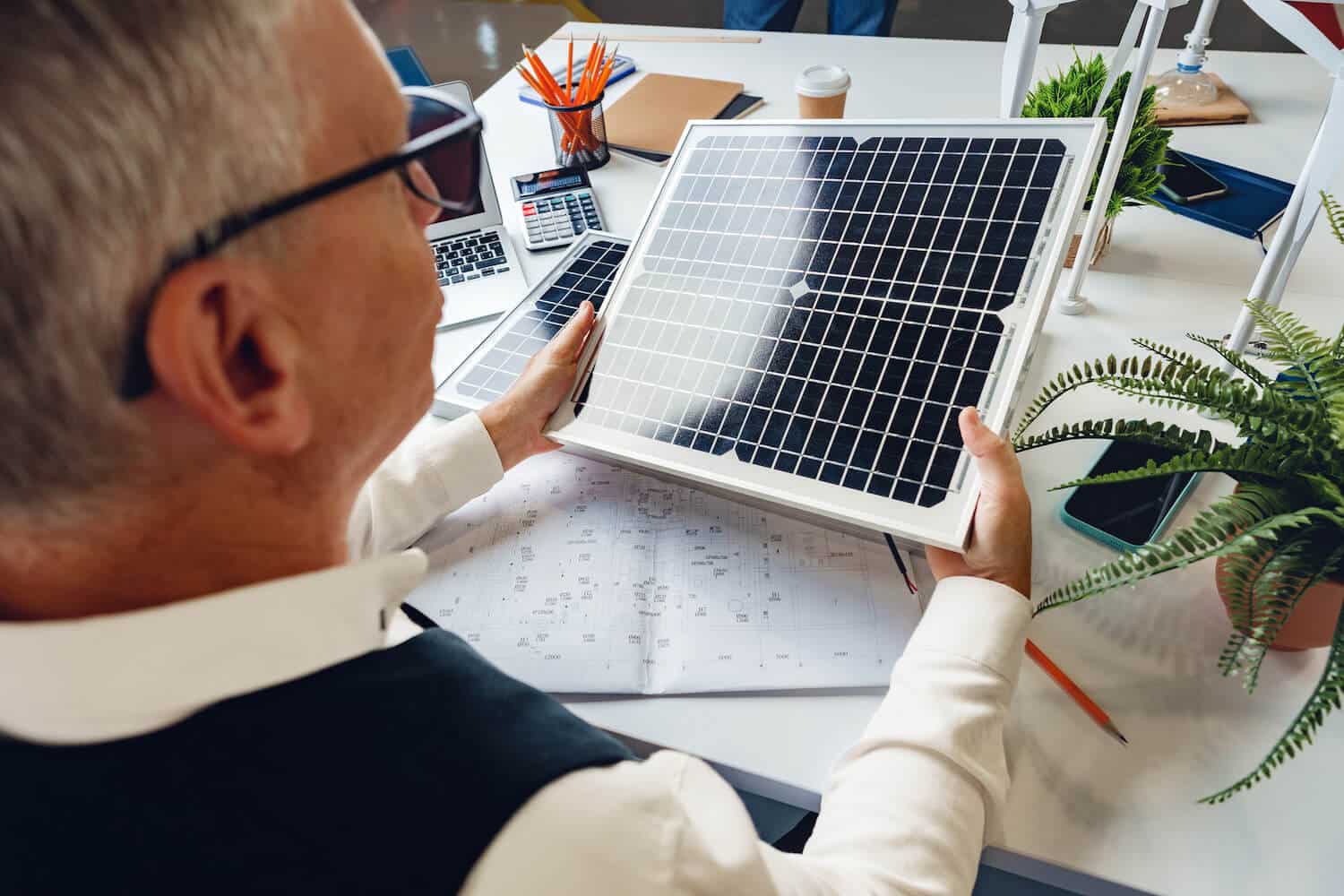 What Does a Solar Farm Licensing and Permitting Process Involve?